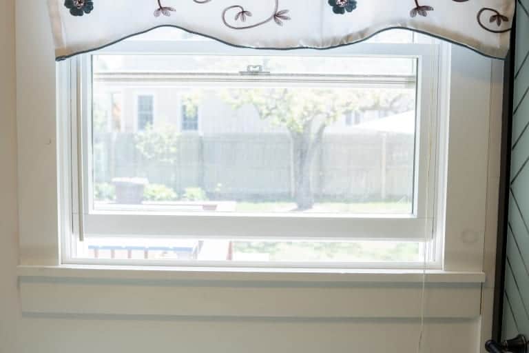 Cleaning Your Windows The Proper Way - Country Diaries